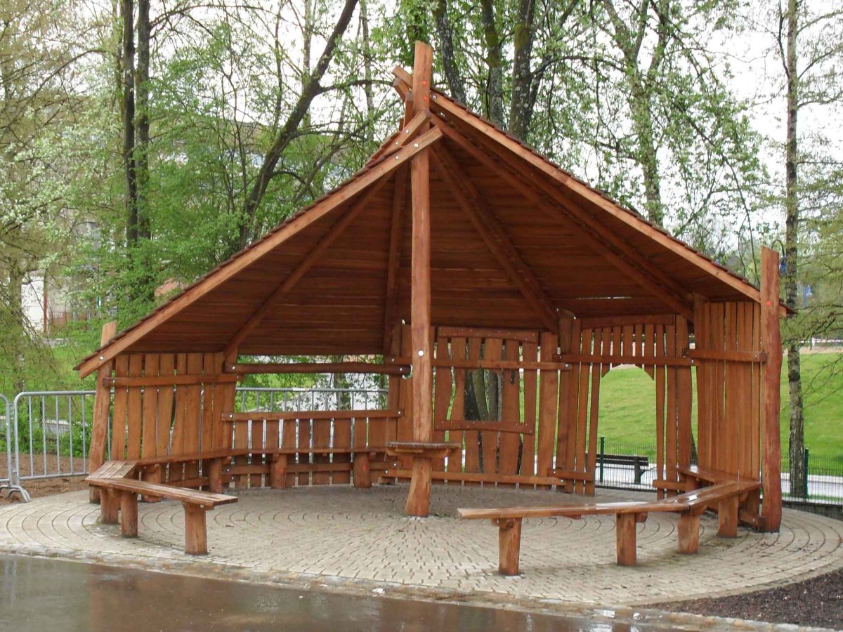 kiosque-bois | Aires de jeux et aires sportives